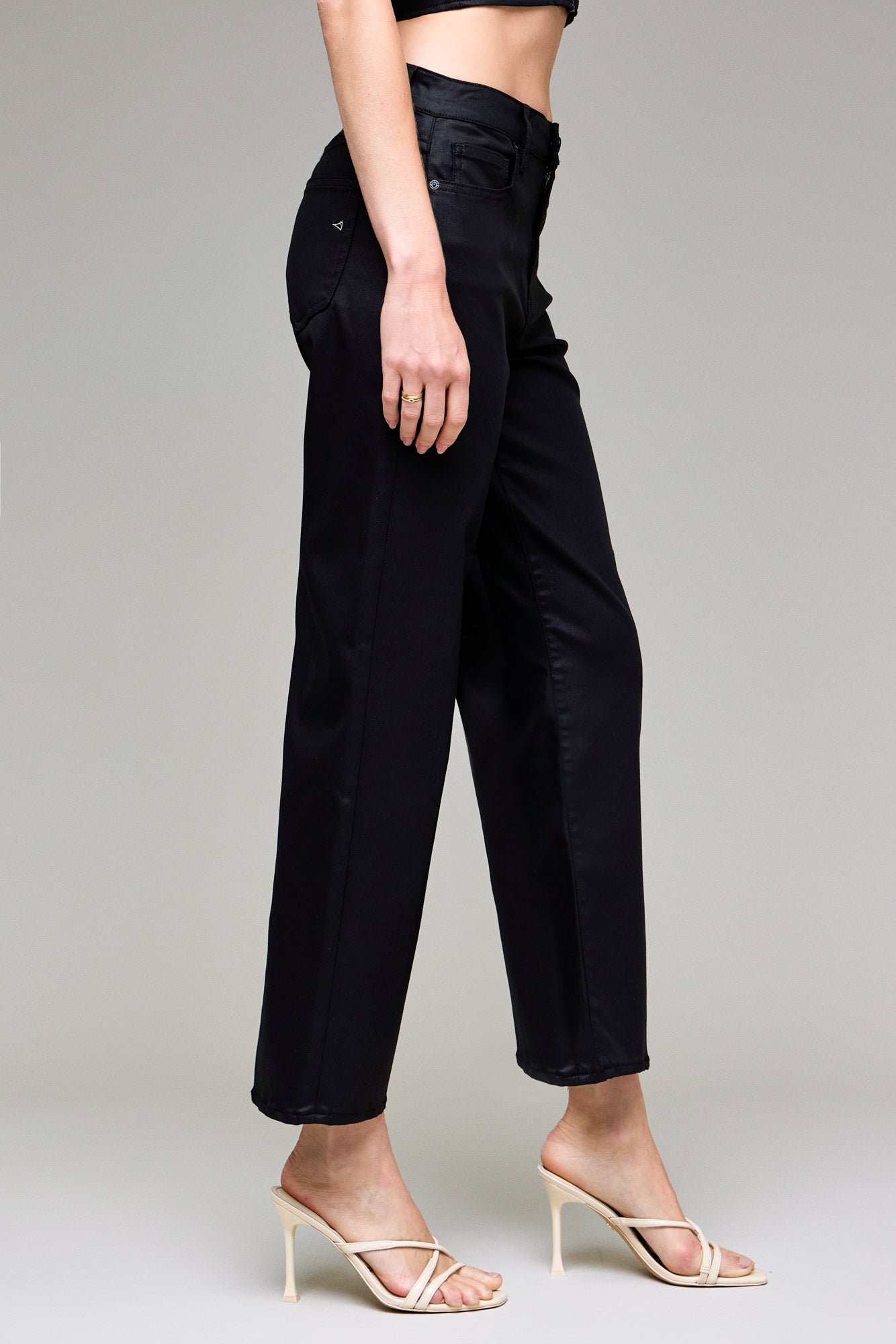 Hidden Black Straight Leg Pants | Vixen Collection